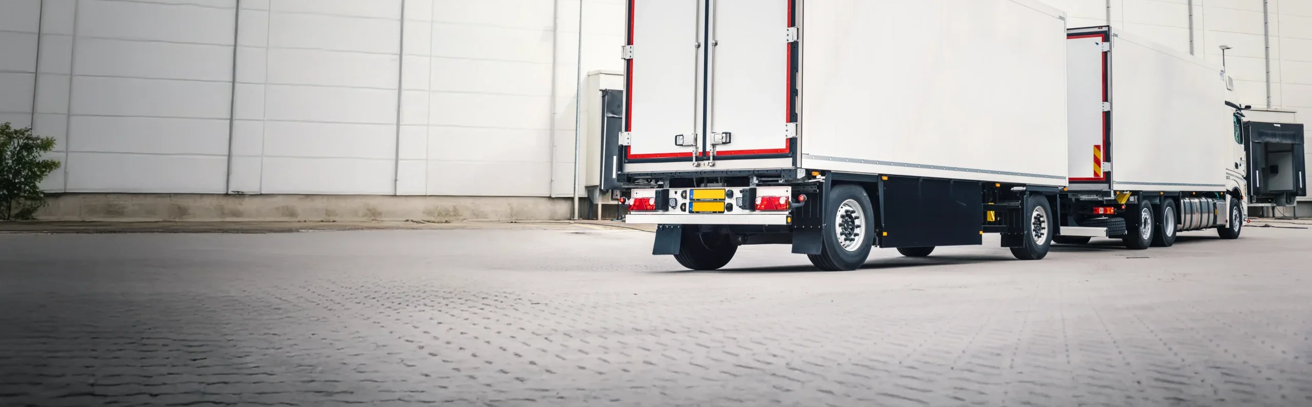 Mounting instructions for double number plate position O3 & O4